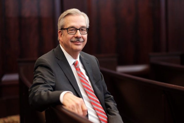 Jim Graves Named "Leader In The Law" By Michigan Lawyers Weekly